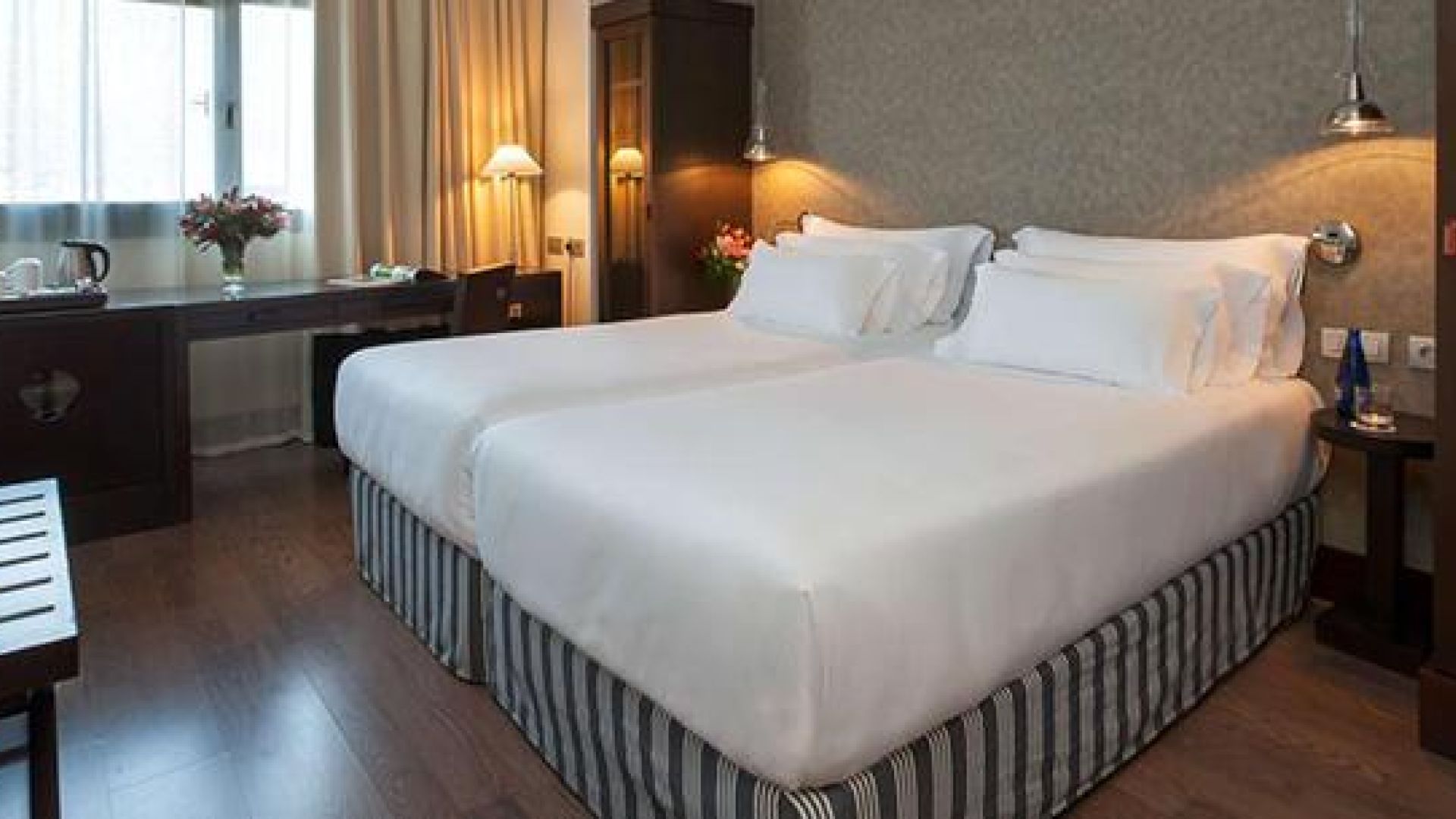 NH Collection Sevilla - Seville Day Use Rooms | HotelsByDay.com