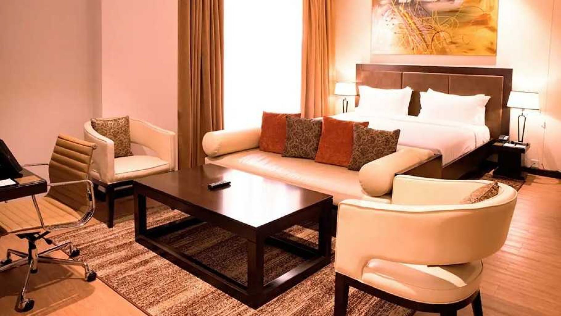 DoubleTree By Hilton Nairobi Hurlingham - Nairobi Day Use Rooms ...