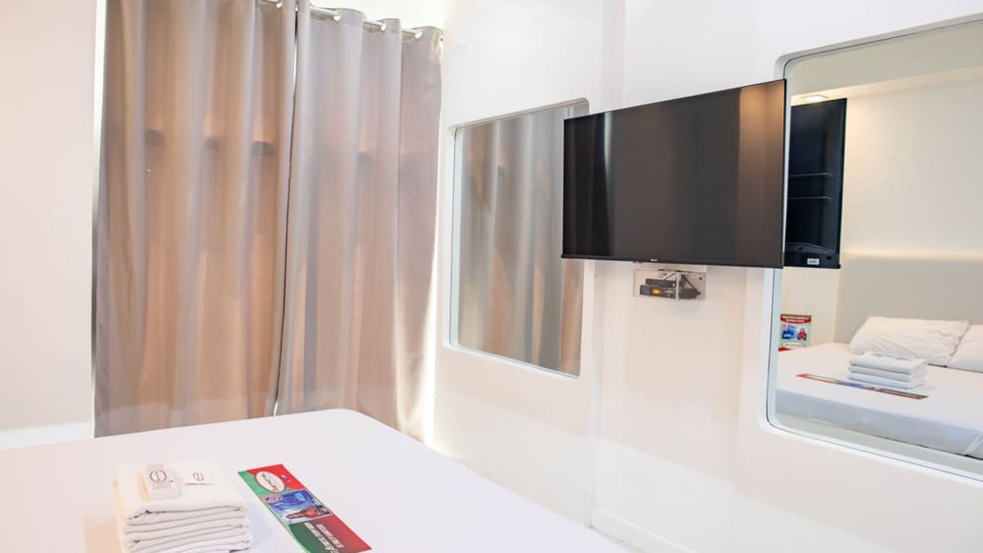 Astrotel Guadalupe - Makati Day Use Rooms | HotelsByDay.com