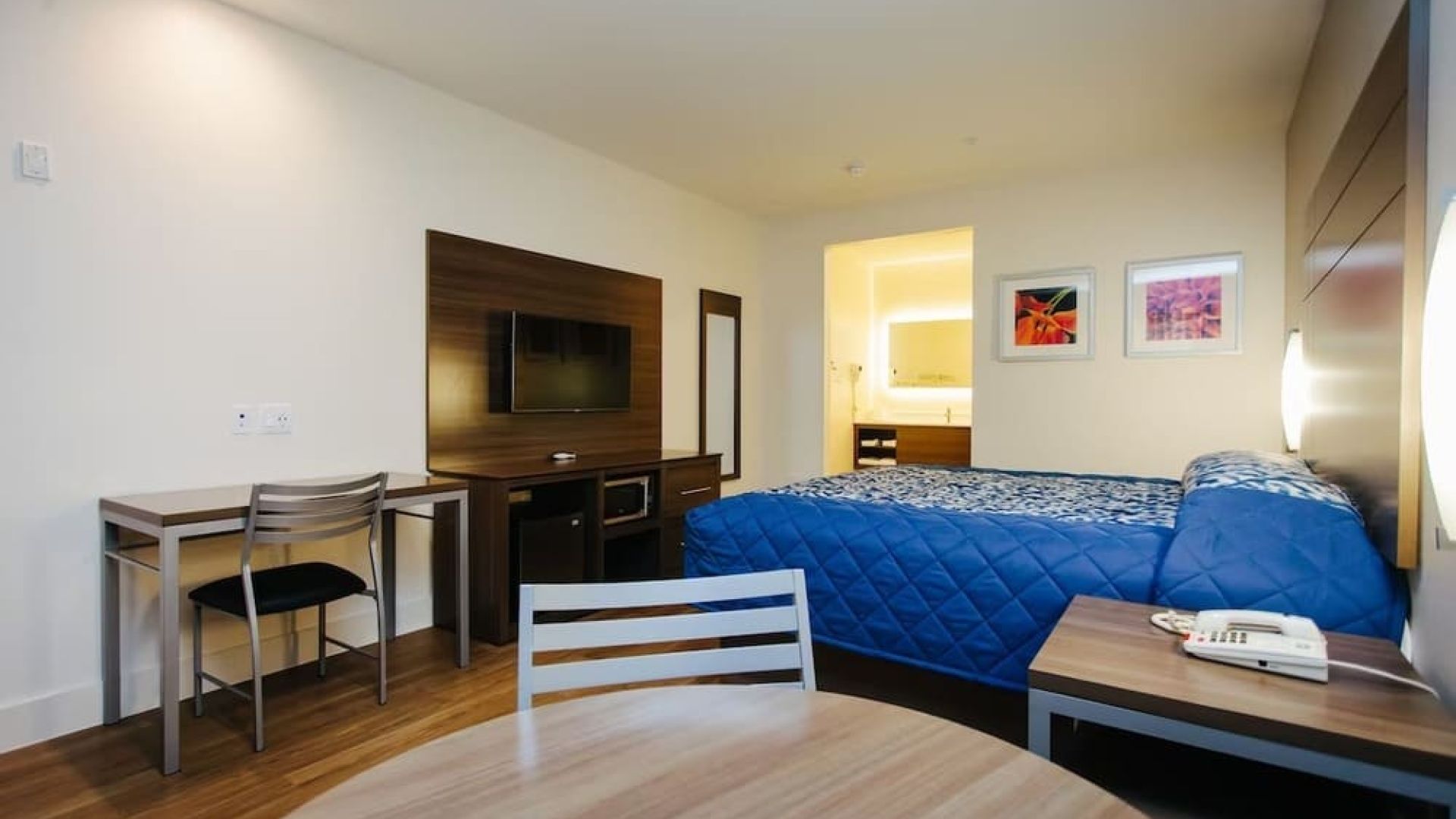 Palace Inn Blue CityCentre - Houston Day Use Rooms | HotelsByDay.com