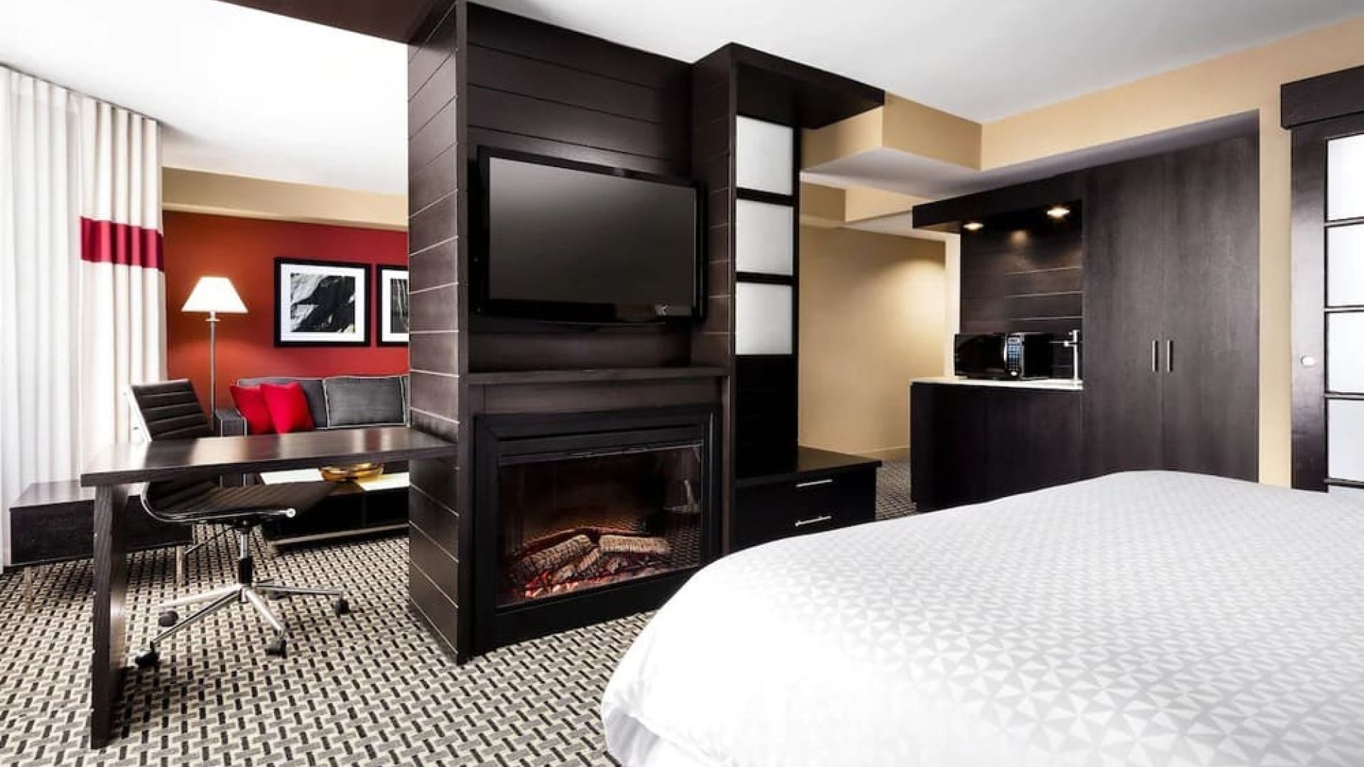 Four Points By Sheraton Mississauga Meadowvale - Mississauga Day Use ...