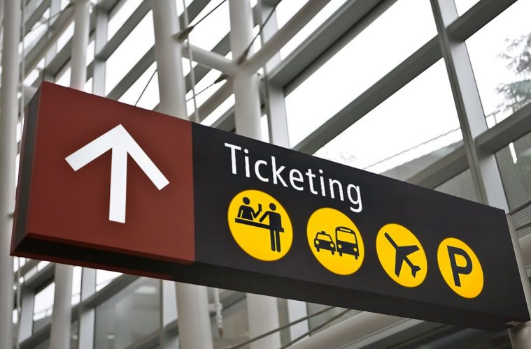 How to Avoid Being Bumped from a Flight | HotelsByDay